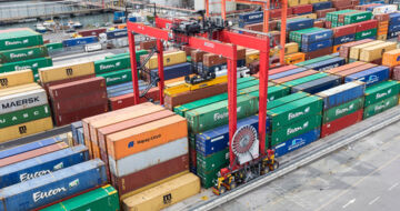 Stronger, safer, smarter – meet the new-generation Kalmar RTG ...