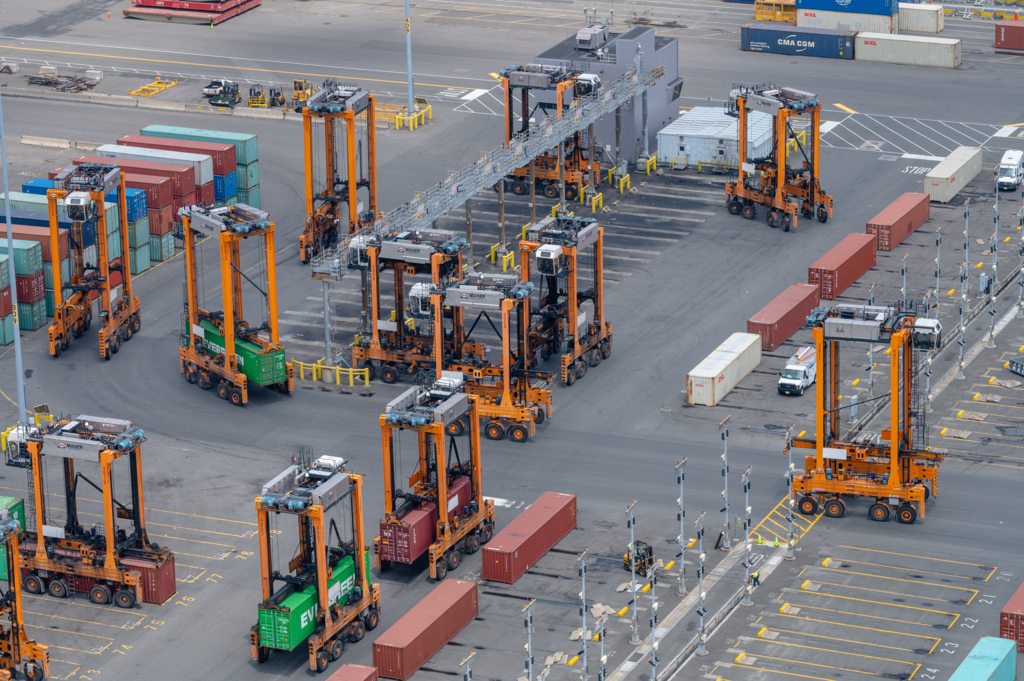 Kalmar Collision Warning System improves safety at Maher Terminal ...