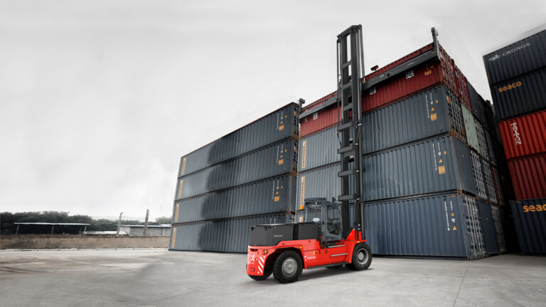 Kalmar Loaded Container Handlers & Lift Trucks | Kalmarglobal