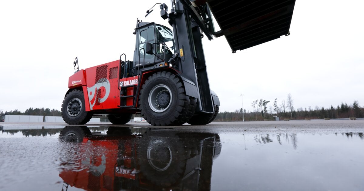 Heavy lifting capacity for the wind sector