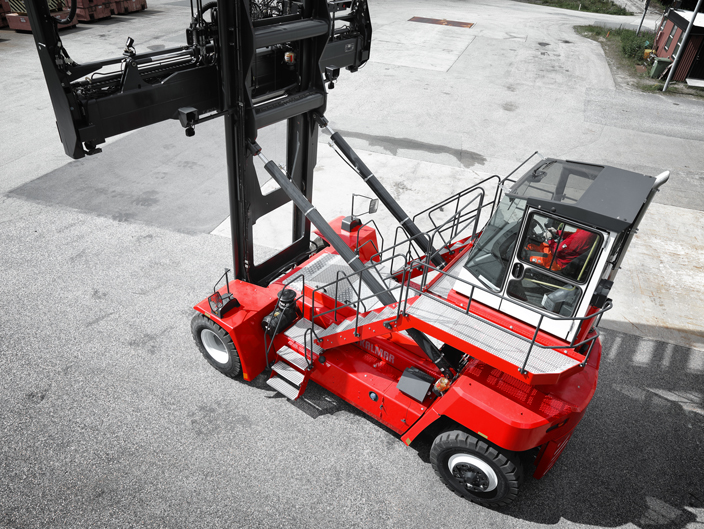 Kalmar Essential Empty Container Handler - Kalmar DCU80-100 | Kalmarglobal