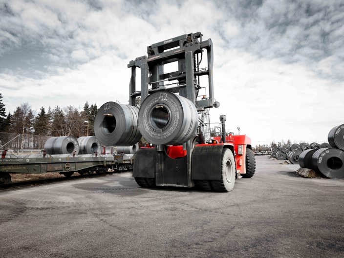 Super Heavy Forklift | Kalmarglobal